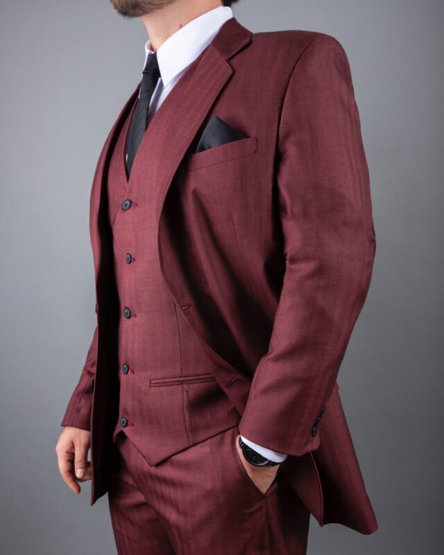 Terno Vino • Benavidez